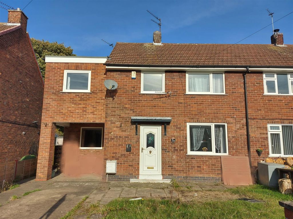 3 bed property for sale in Chapelfields Road, York YO26 - Zoopla