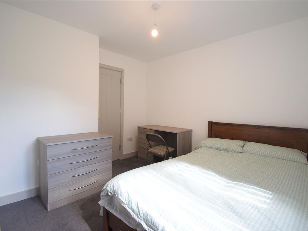 5 bed terraced house to rent in Raddlebarn Road, Selly Oak, Birmingham ...