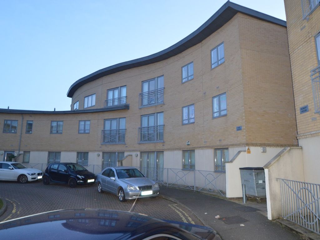 2 bed flat to rent in Flat, Ryan House, Sovereign Place, Harrow HA1, £ ...