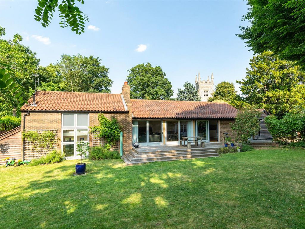 3 bed detached house for sale in Church Street, Isleworth TW7, £ ...