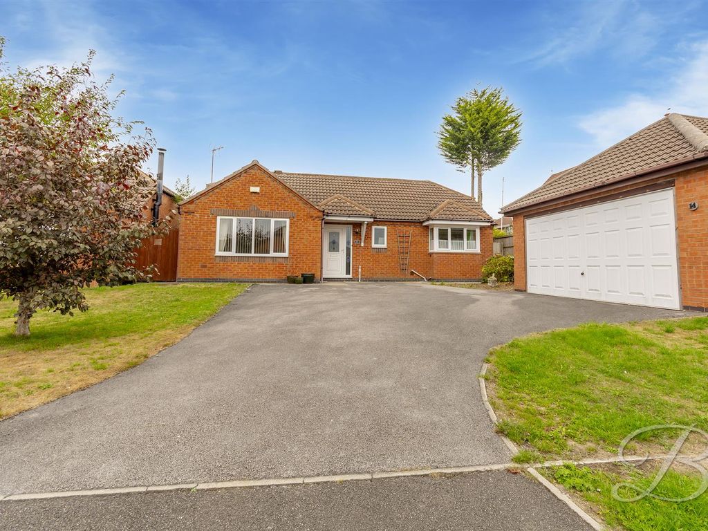 3 Bed Detached Bungalow For Sale In Quarries Way Kirkby In Ashfield