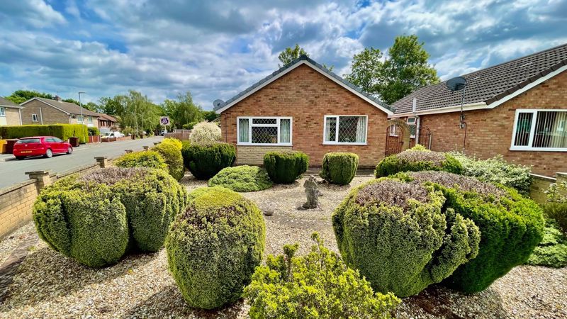 3 bed detached bungalow for sale in Woodvale Avenue, Doddington Park ...