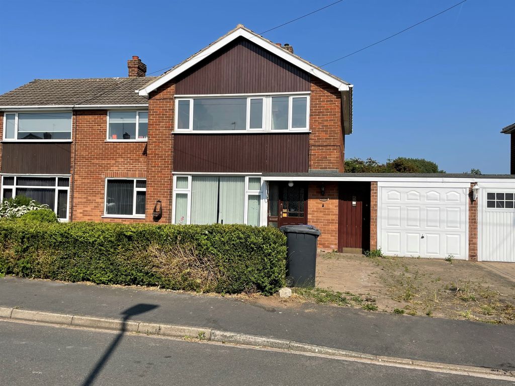 3 Bed Semi Detached House For Sale In Meadow Drive Tickhill Doncaster