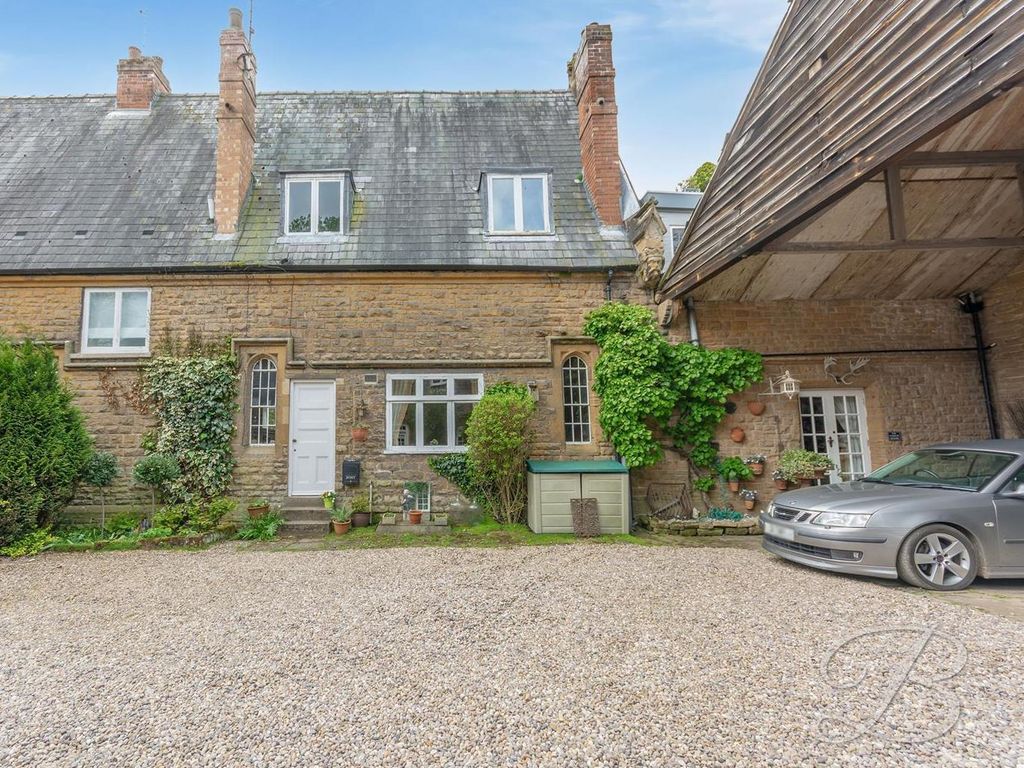 2 bed cottage for sale in Newstead Abbey Park, Ravenshead, Nottingham ...