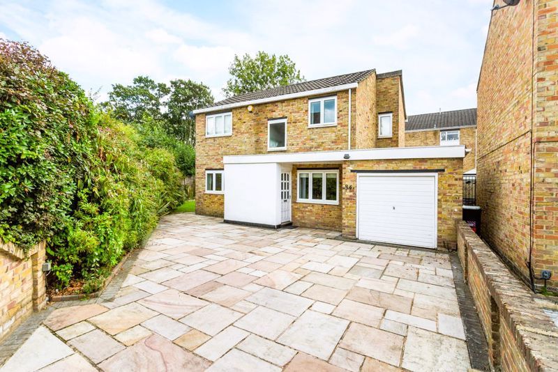 3 bed detached house for sale in Riverside Close, Kingston Upon Thames ...