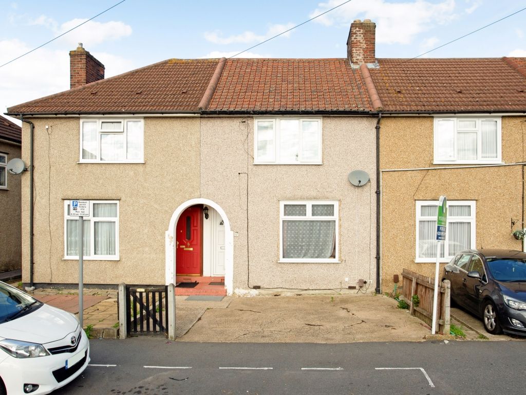3 Bed Terraced House For Sale In St Georges Road Dagenham Essex Rm9