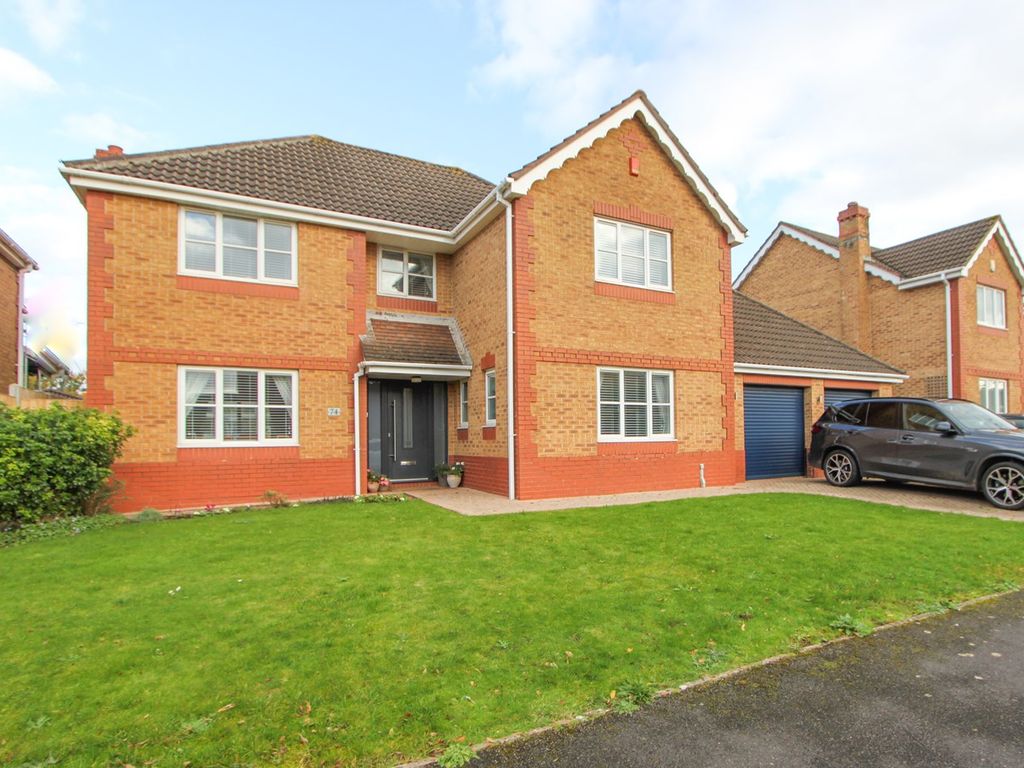 4 Bed Detached House For Sale In Barkers Mead Brimsham Park Yate Bs37