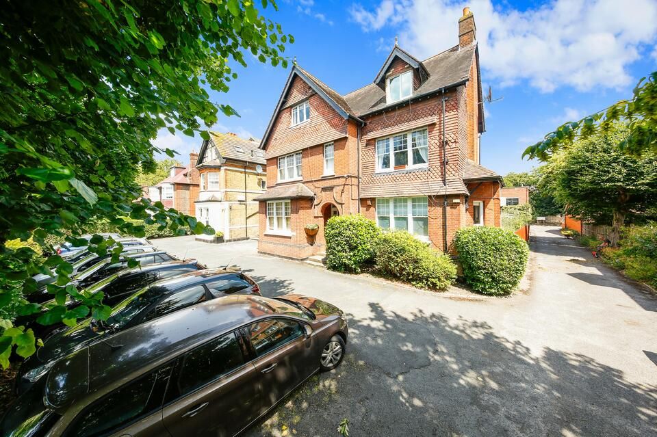 Studio for sale in Thrale Road, London SW16, £180,000 - Zoopla