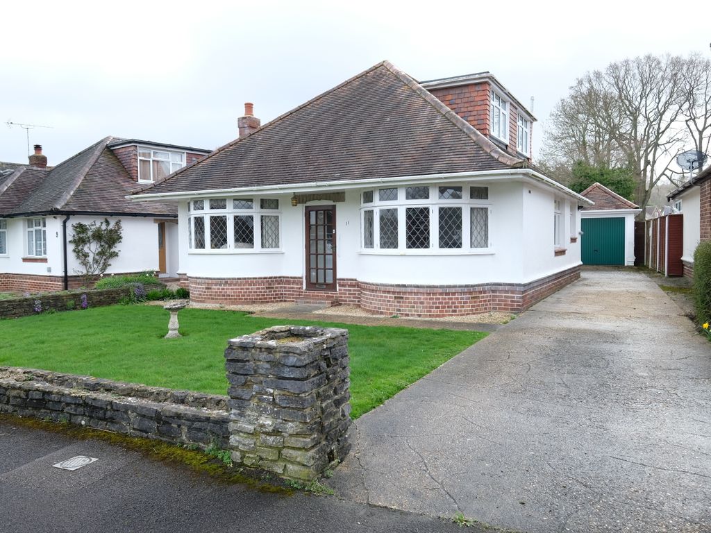 3 bed detached bungalow for sale in Ashdene Road, Southampton SO40 - Zoopla