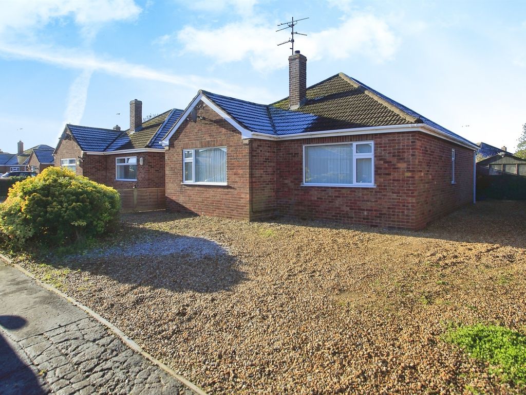 3 Bed Detached Bungalow For Sale In Desborough Avenue Stanground