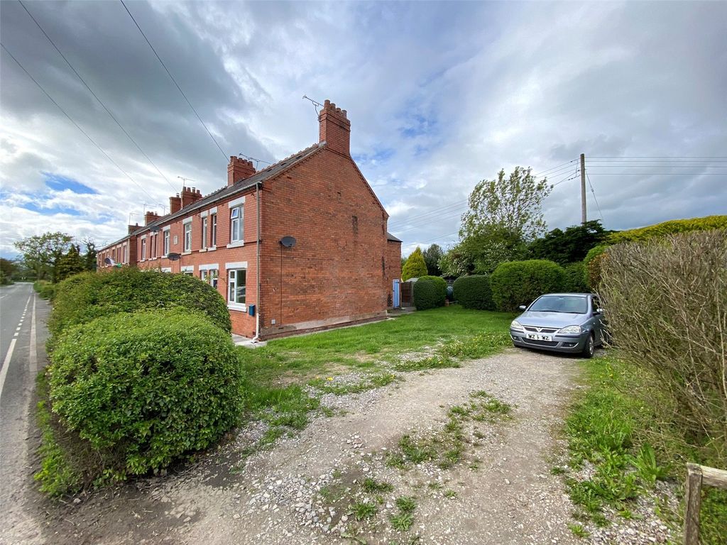 3 bed end terrace house for sale in Moreton View, Gyfelia, Wrexham LL13 ...