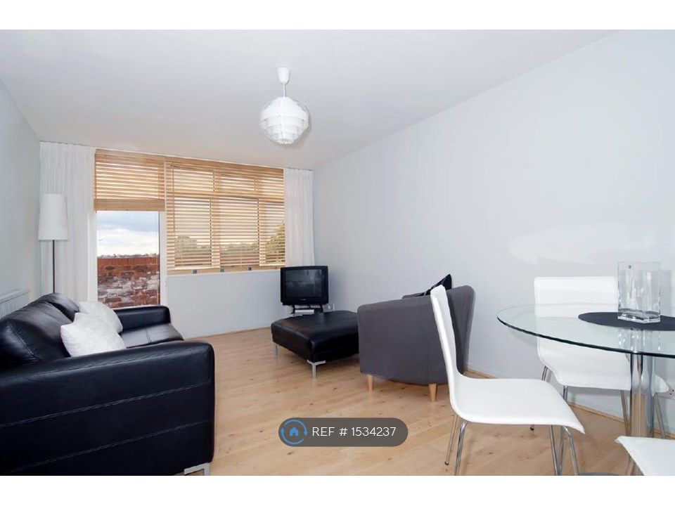 1 bed flat to rent in Victoria Drive, London SW19 - Zoopla