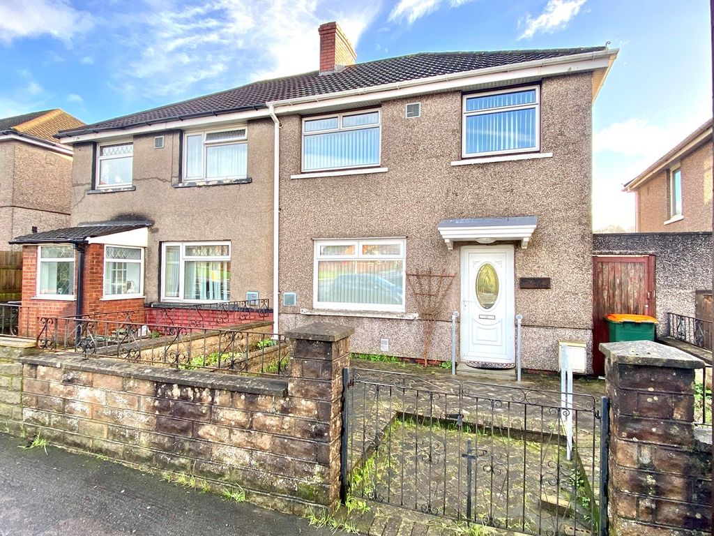 3 Bed Semi Detached House For Sale In Malpas Road Newport Np20 £