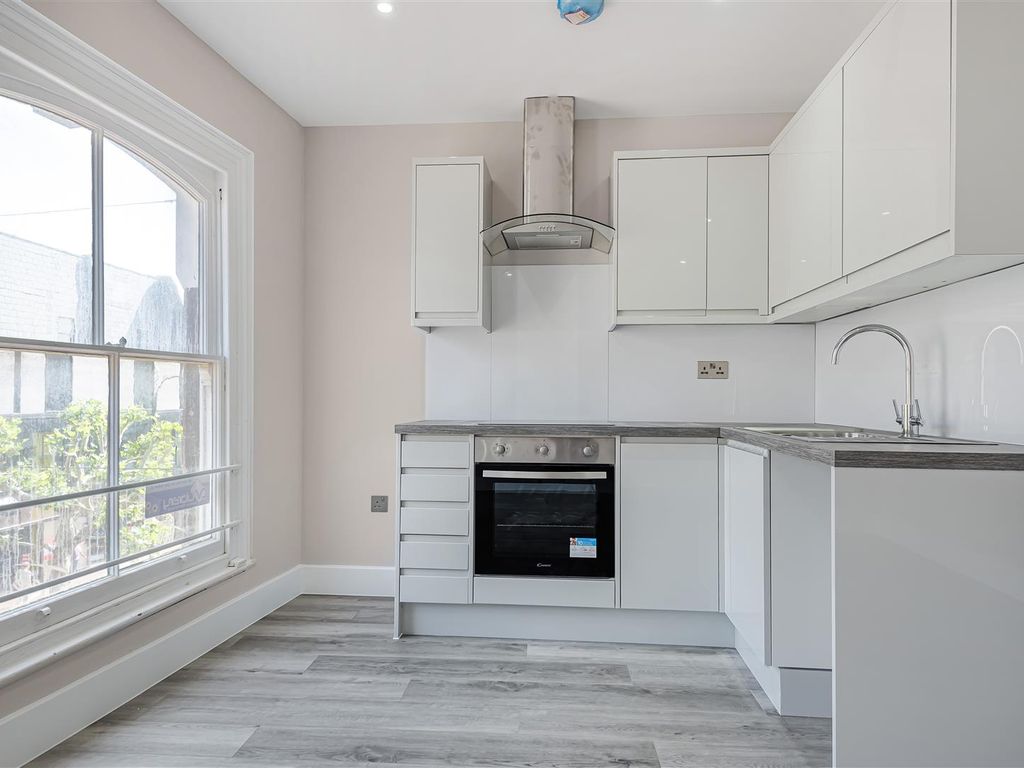 New home, 1 bed flat for sale in Flat 2, Broad Street, Reading RG1 - Zoopla