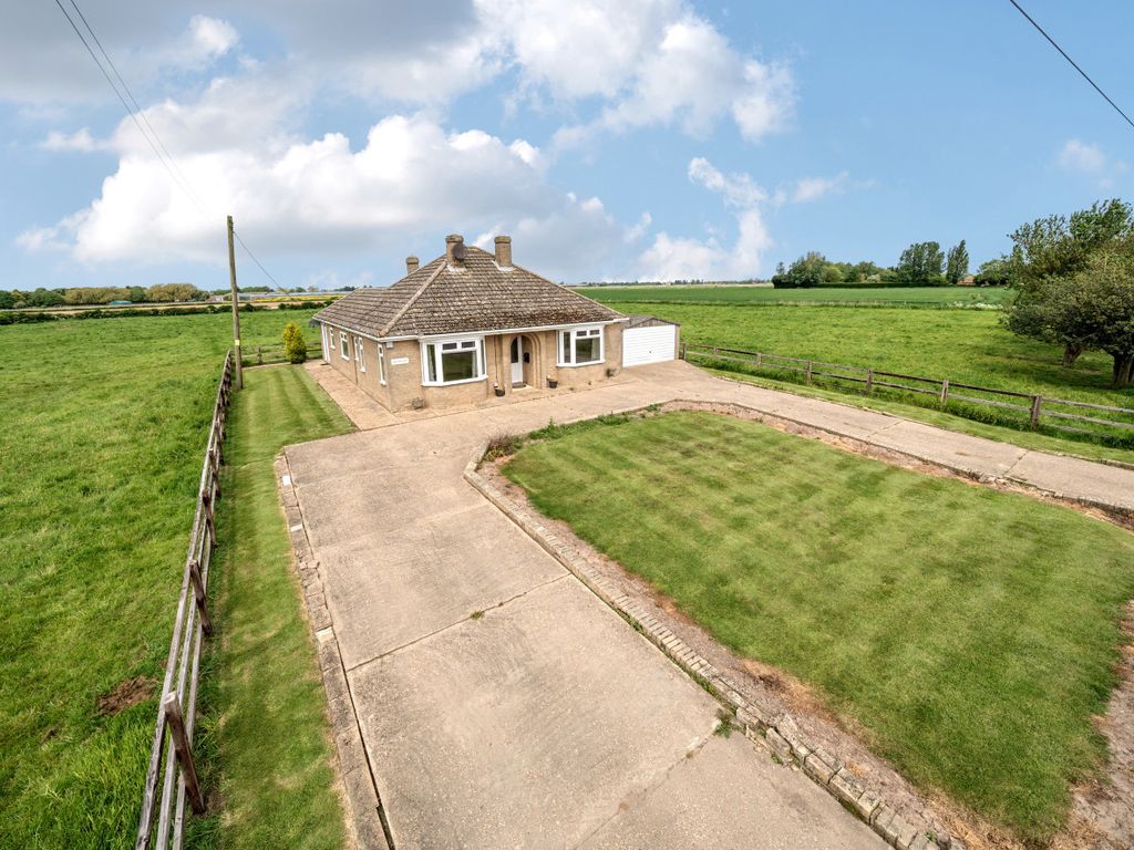 3 bed bungalow for sale in Highgate, Leverton, Boston PE22, £250,000 ...