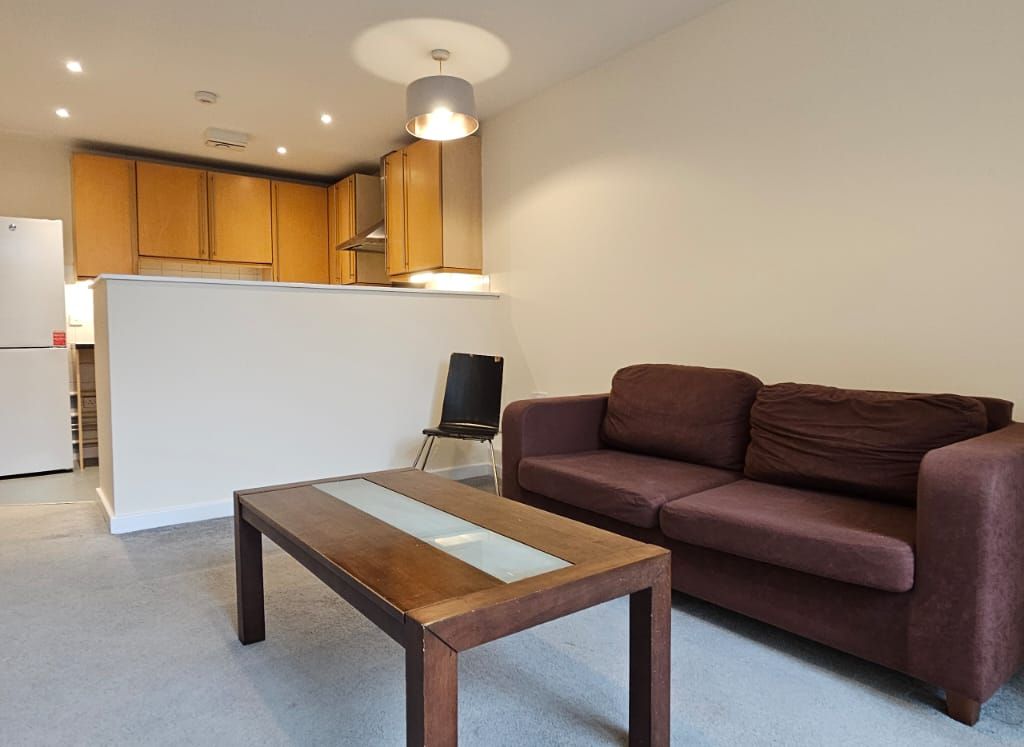 2 bed flat to rent in Forest Lane, London E15, £1,700 pcm - Zoopla