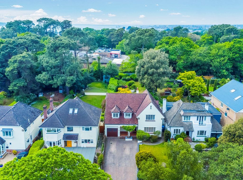 5 bed detached house for sale in Greenwood Avenue, Lilliput BH14 - Zoopla