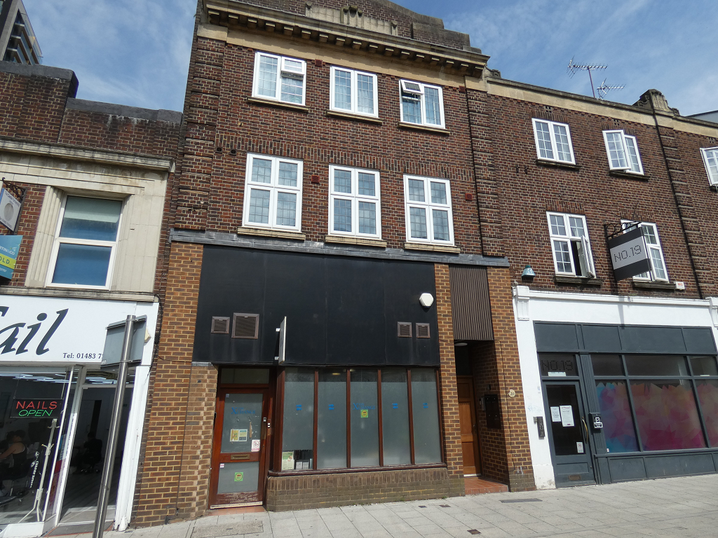 1 bed property to rent in High Street, Woking GU21, £1,100 pcm - Zoopla