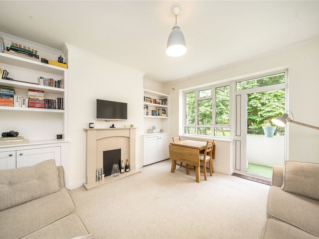 2 bed flat for sale in Weir Road, London SW12, £400,000 - Zoopla