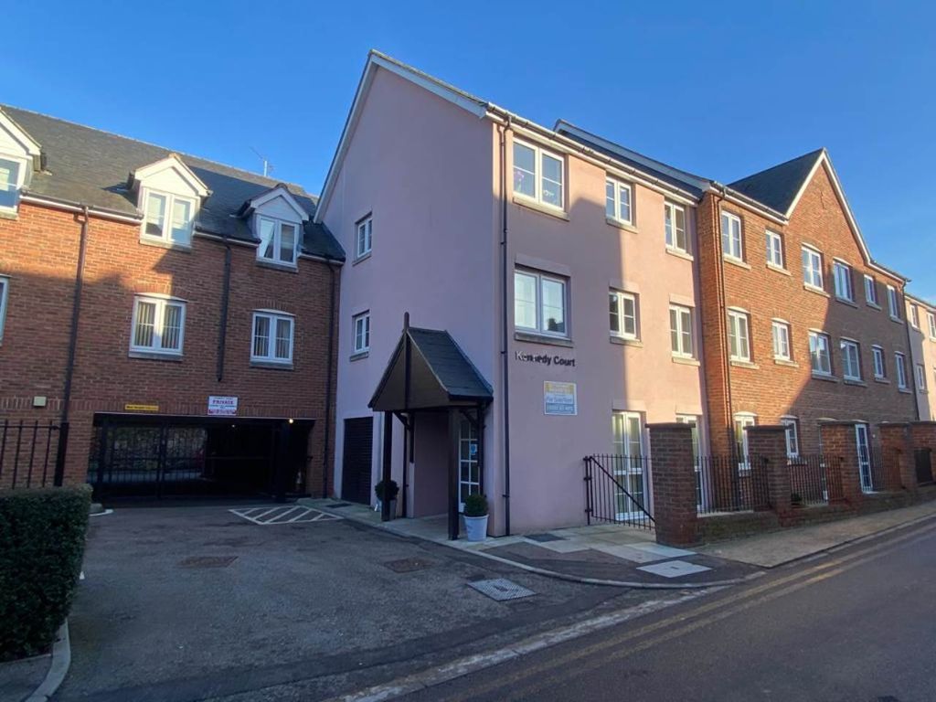 1 bed property for sale in Kennedy Court, Royston, Hertfordshire SG8, £ ...