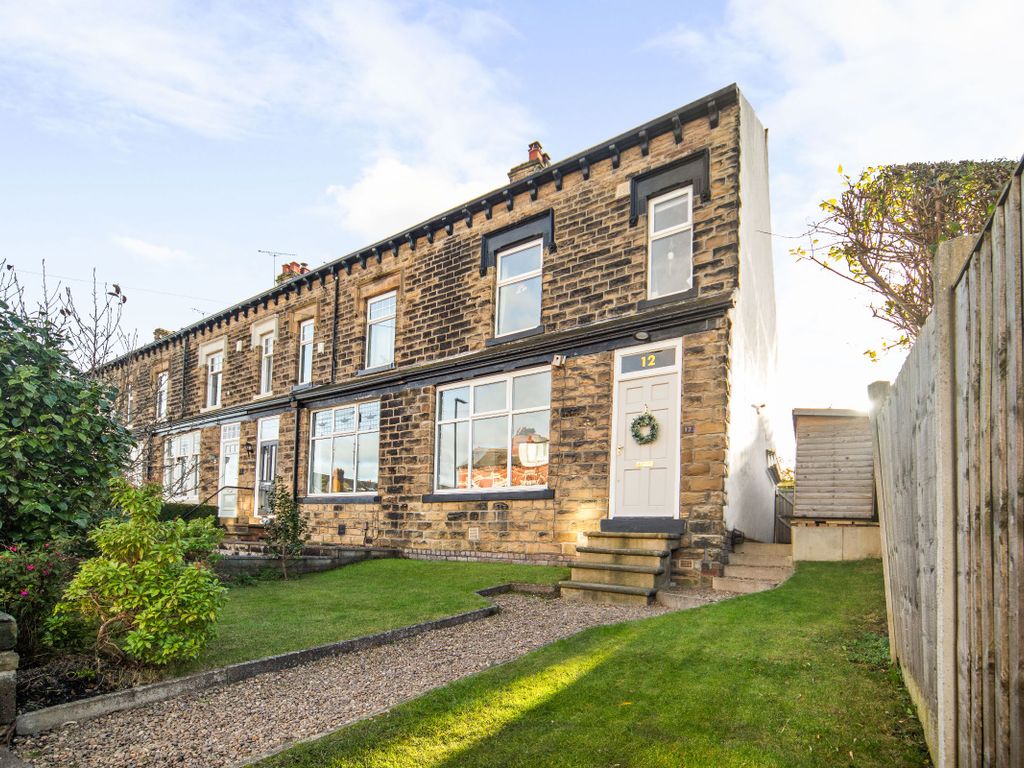 5 bed end terrace house for sale in Carter Terrace, Halton, Leeds LS15 ...