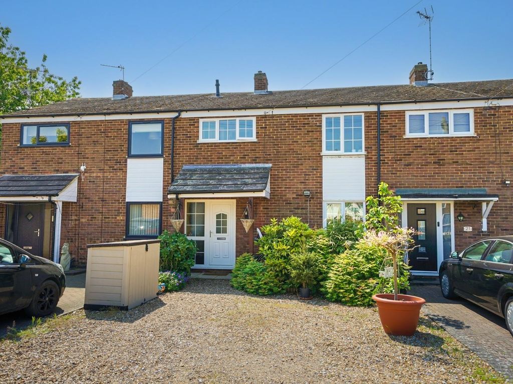 3 bed terraced house for sale in North Court, Leighton Buzzard LU7 - Zoopla