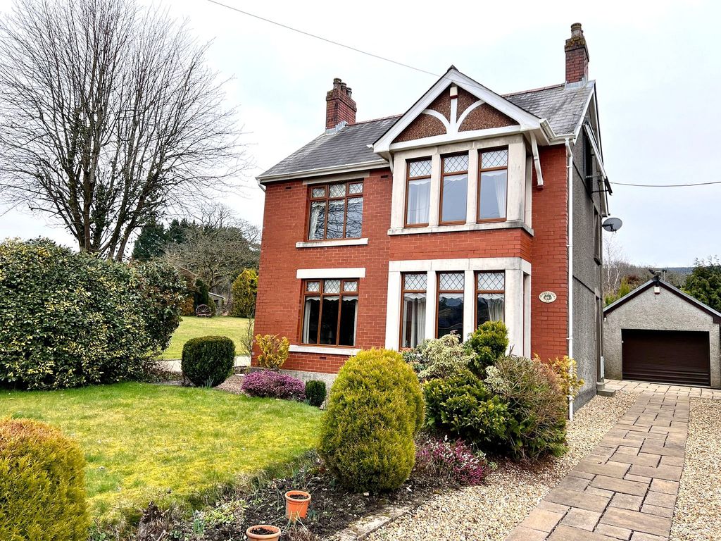 3 Bed Detached House For Sale In Dulais Road Seven Sisters Neath
