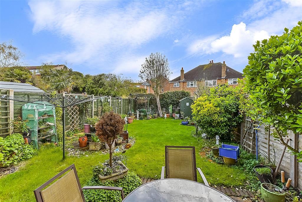 3 Bed Terraced House For Sale In Vale Road Dartford Kent Da1 £