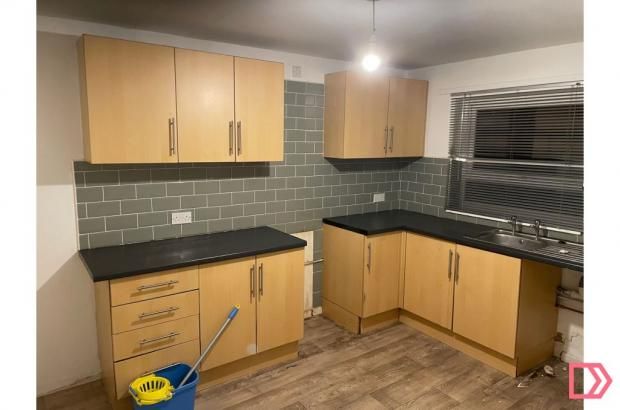 2 bed maisonette to rent in Bembridge, Brookside, Telford, Shropshire ...