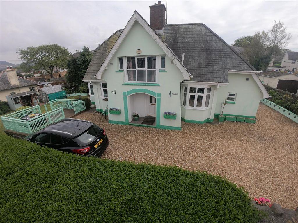 3 bed detached house for sale in Minffordd Road, Penrhyndeudraeth LL48 ...