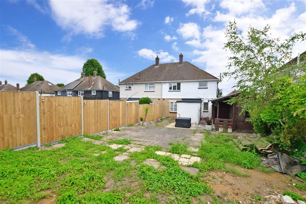 3 bed semi-detached house for sale in Kent Avenue, Shepway, Maidstone ...