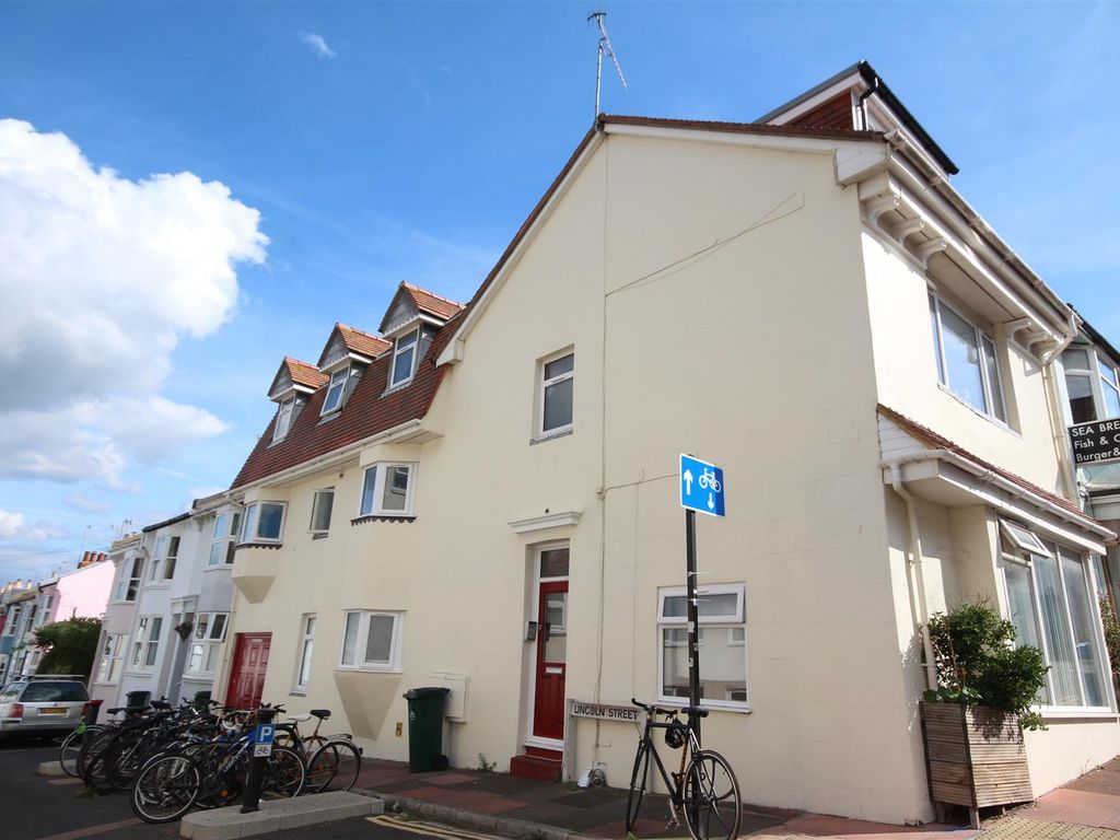 2 bed flat to rent in Southover Street, Brighton BN2 - Zoopla