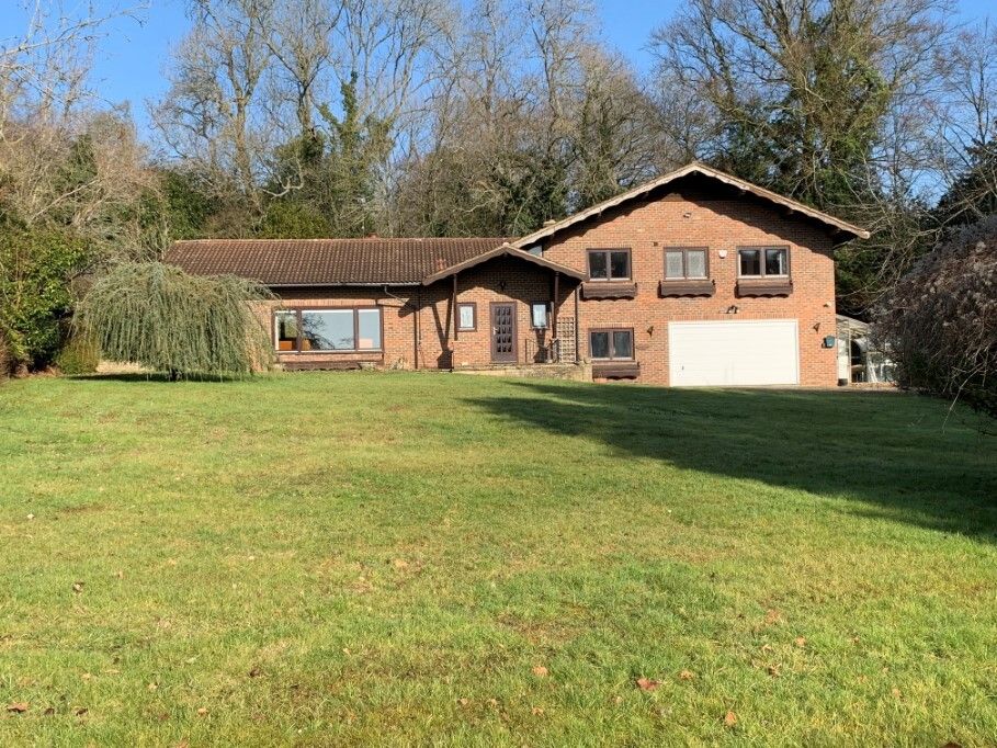 4 bed detached house for sale in Bere Court Road, Pangbourne, Reading ...