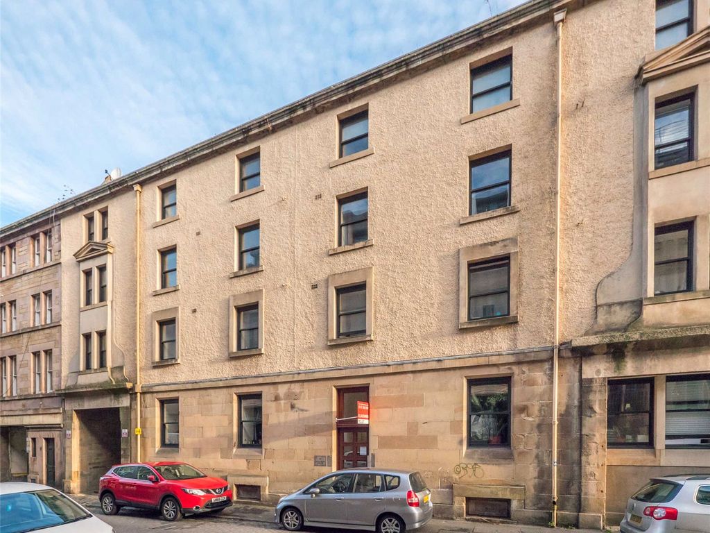 2 bed flat to rent in Merchant House, Maritime Street, Edinburgh EH6, £ ...