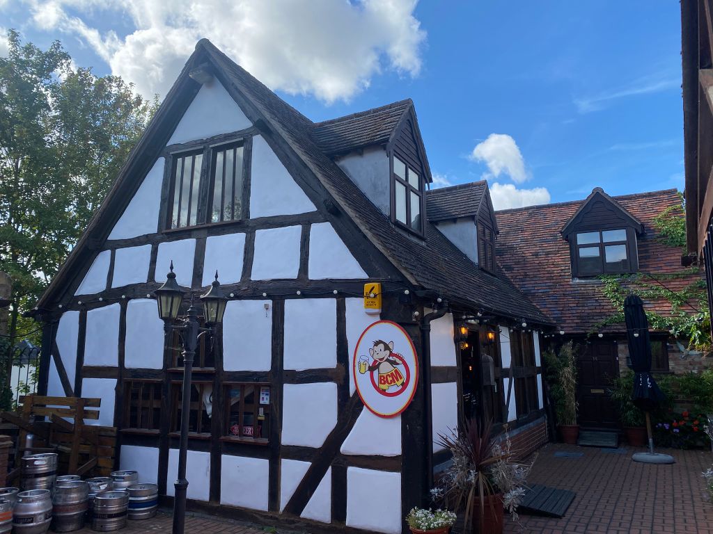 Bridge Street, Evesham WR11, Pub/bar to let, £35,000 pa - Zoopla