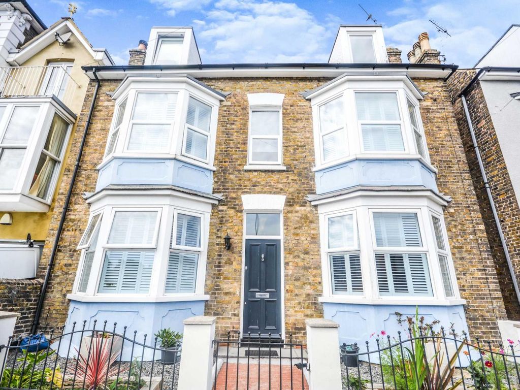 4 Bed Semi Detached House For Sale In South Eastern Road Ramsgate