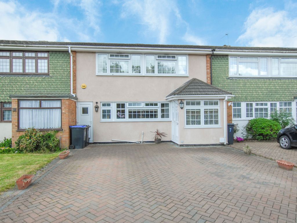 3 bed terraced house for sale in Savay Close, Denham, Uxbridge UB9 - Zoopla