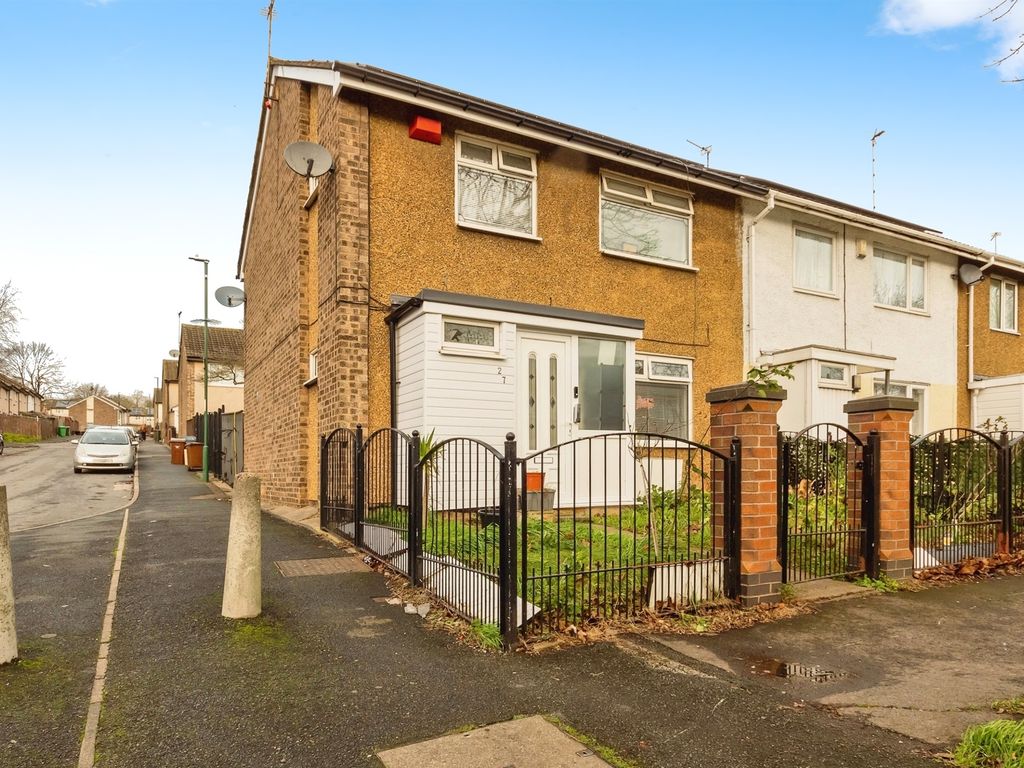 3 bed end terrace house for sale in Tulip Avenue, Nottingham NG3, £ ...