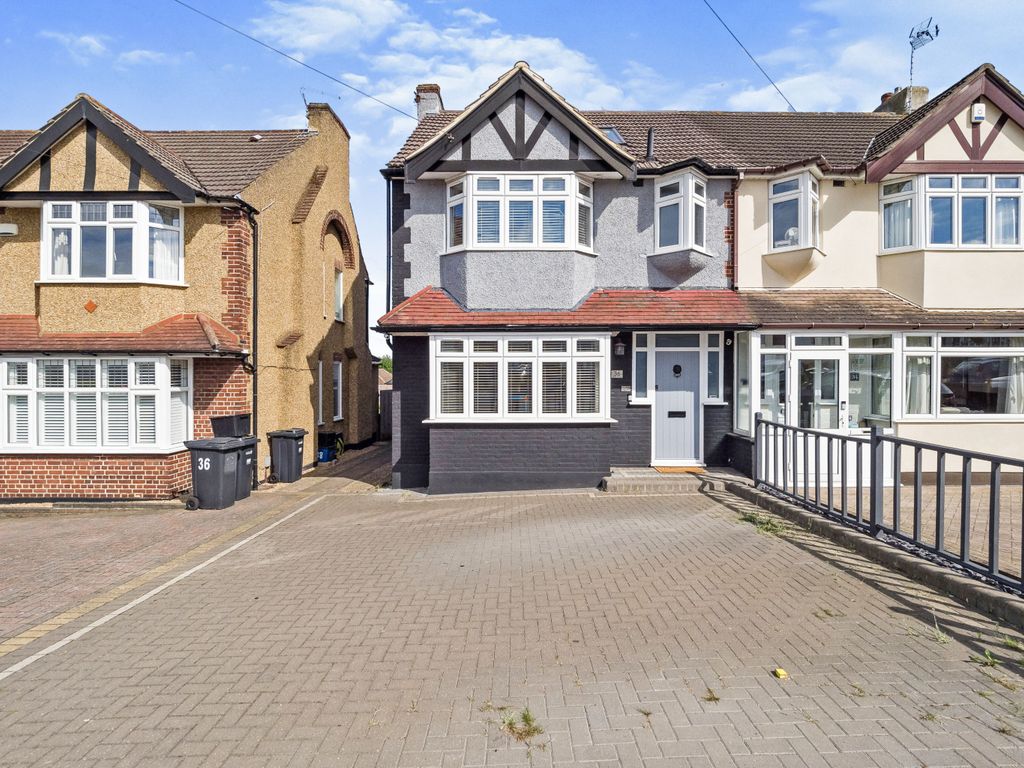 3 Bed Semi Detached House For Sale In Hillside Avenue Woodford Green