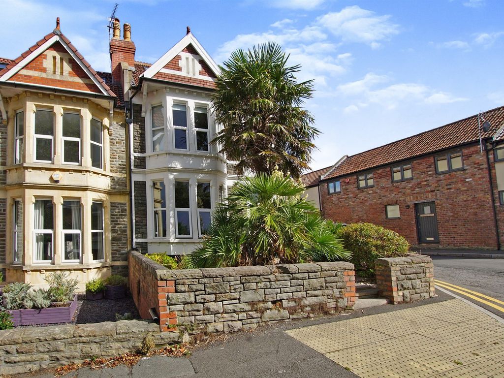 4 bed end terrace house for sale in Charborough Road, Filton, Bristol ...