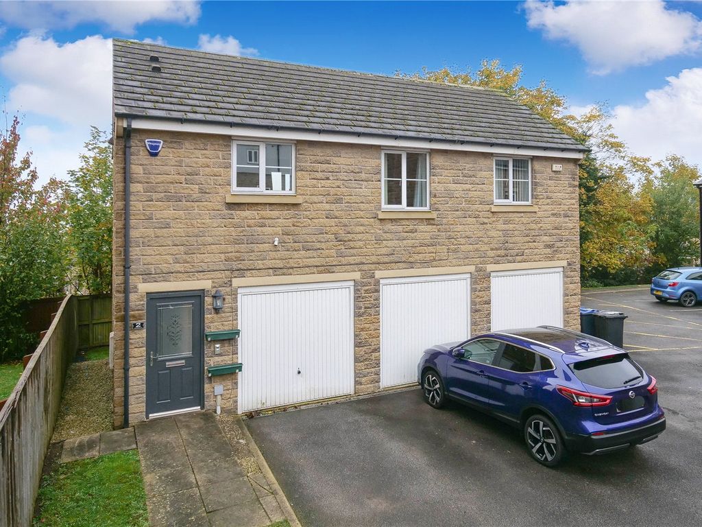 1 bed flat for sale in Longlands, Idle, Bradford, West Yorkshire BD10, £129,950 - Zoopla