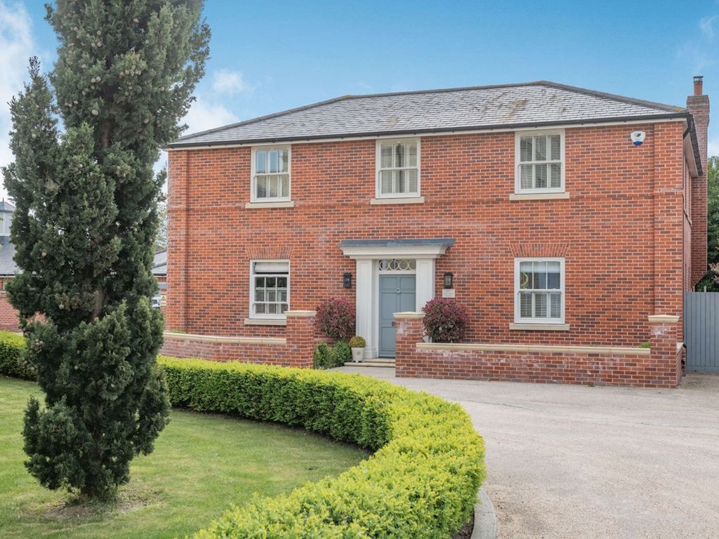 5 bed detached house for sale in Copford, Copford CO6 - Zoopla