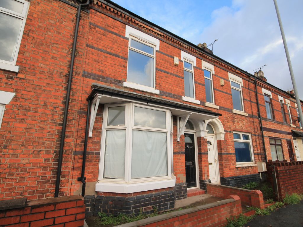 2 bed terraced house to rent in West Street, Crewe CW1, £750 pcm - Zoopla