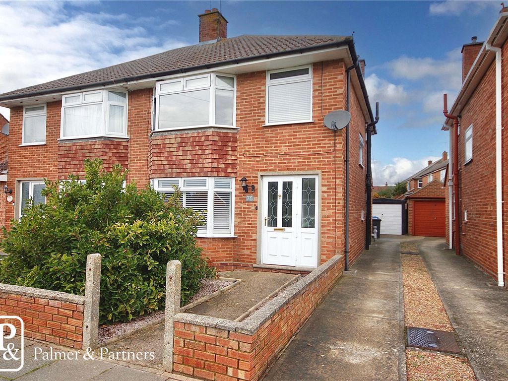 3 Bed Semi Detached House For Sale In Dumbarton Road Ipswich Suffolk