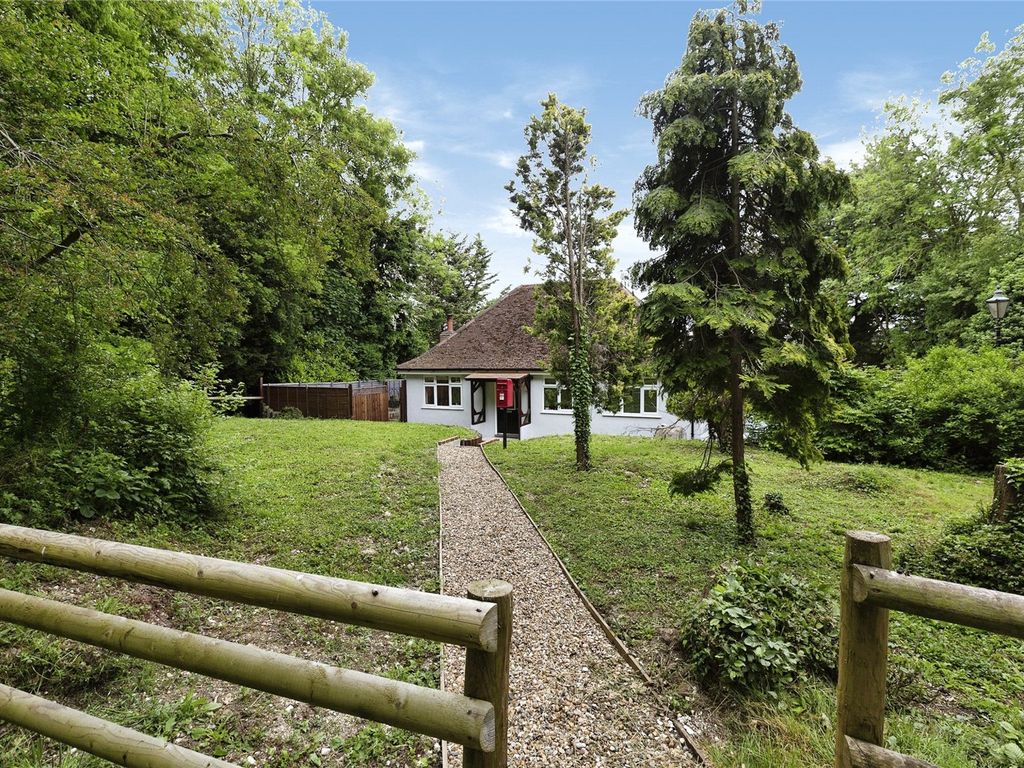 New home, 2 bed bungalow for sale in Church Road, Hartley, Kent DA3 ...