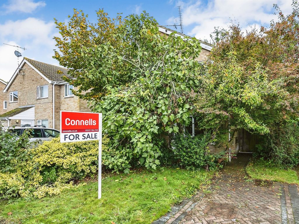 2 Bed Semi Detached House For Sale In Field Avenue Canterbury Ct1 £