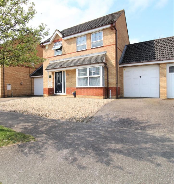 3 bed detached house for sale in Wingfield Drive, Potton, Sandy SG19 ...