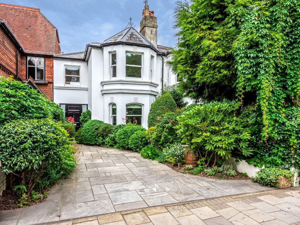 3 bed semi-detached house for sale in Kings Road, Windsor SL4 - Zoopla