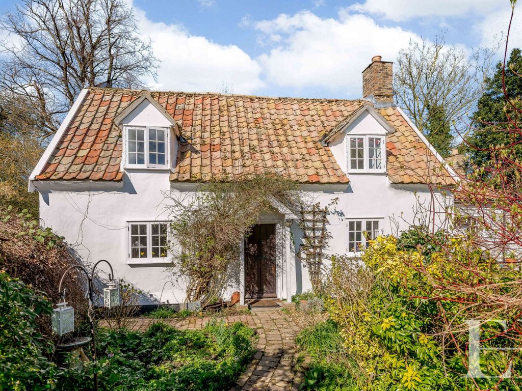 2 bed detached house for sale in Church Walk, Lode, Cambridge CB25 - Zoopla