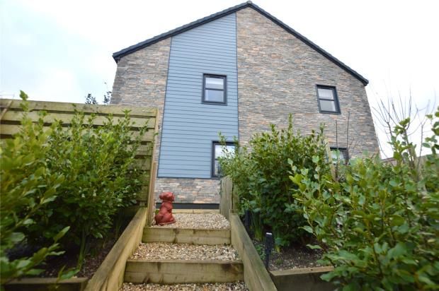 3 bed end terrace house for sale in Quartz Close, Tolvaddon, Camborne ...